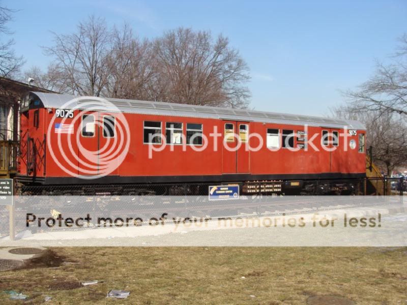 Redbird on the 6...... - Subway Photos & Videos - NYC Transit Forums